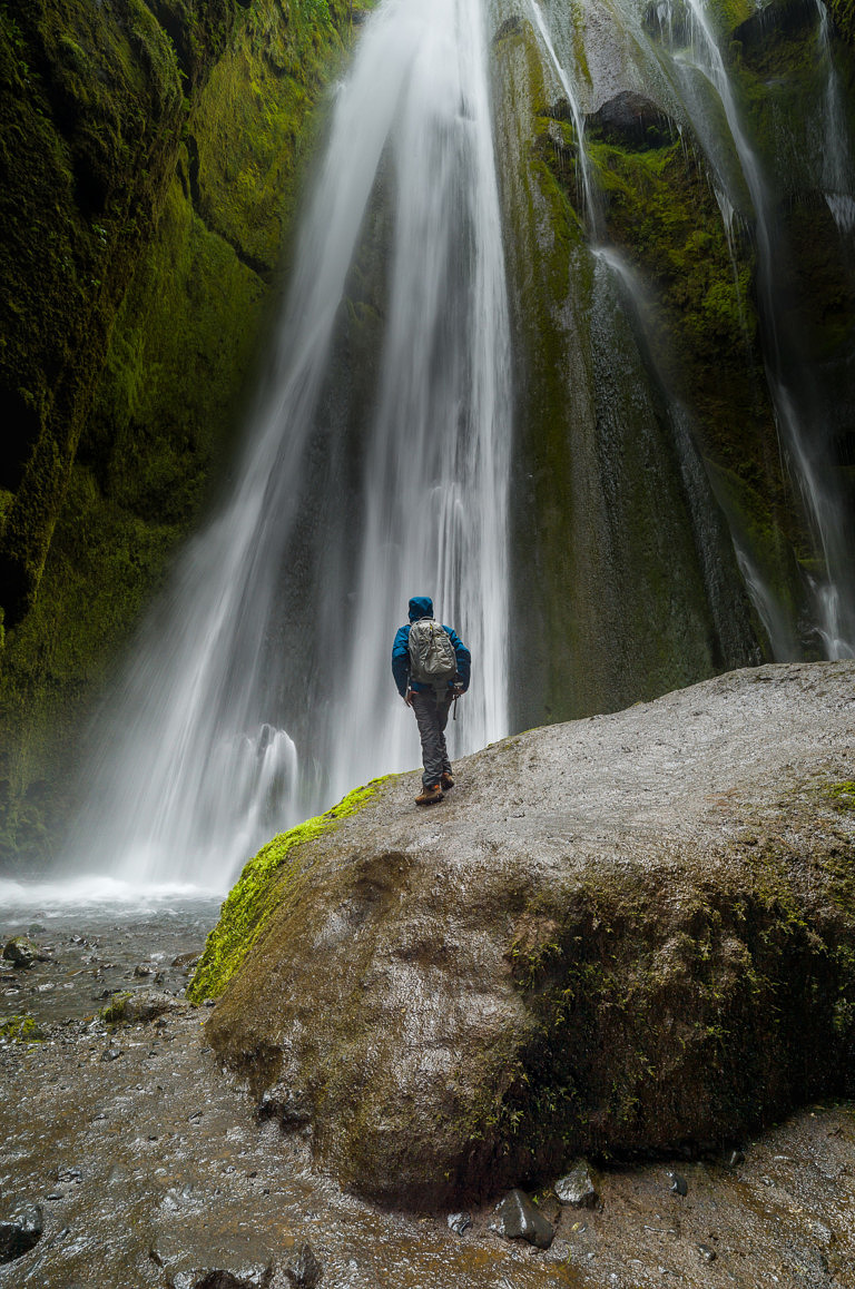 What to Wear: The Definitive Clothing Guide for Landscape Photography ...